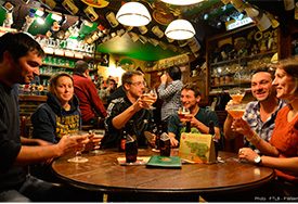 Het Kasteel van Godfried van Bouillon en het Graf van de Reus in ...